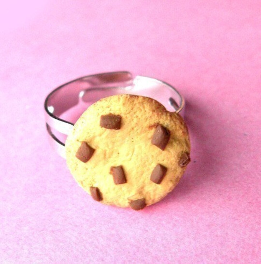 Chocolate Chip Cookie Ring - Etsy