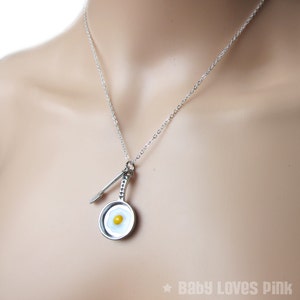 Frying Egg in Pan Necklace (T3) - Etsy