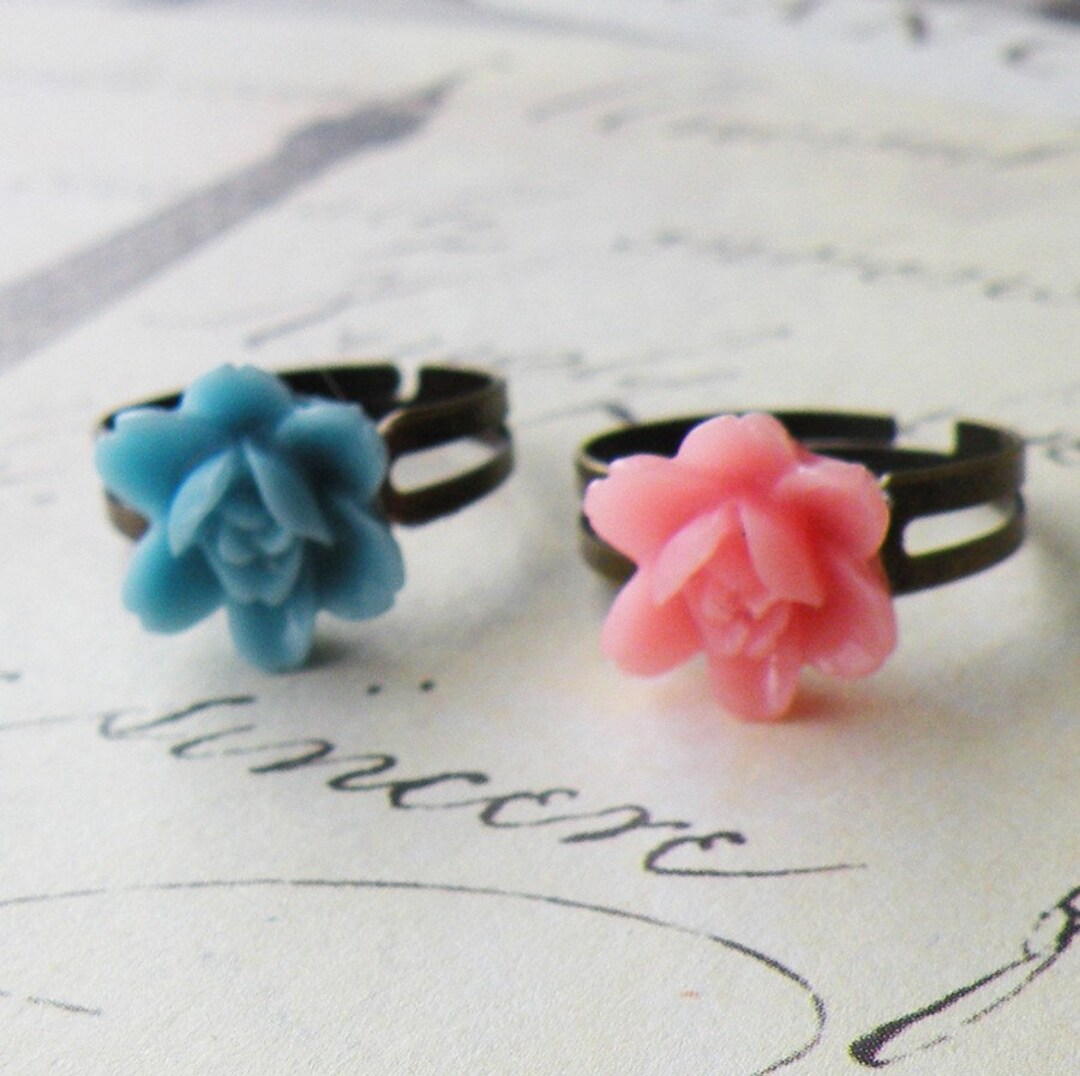 Pretty Floral Rose Ring - Etsy