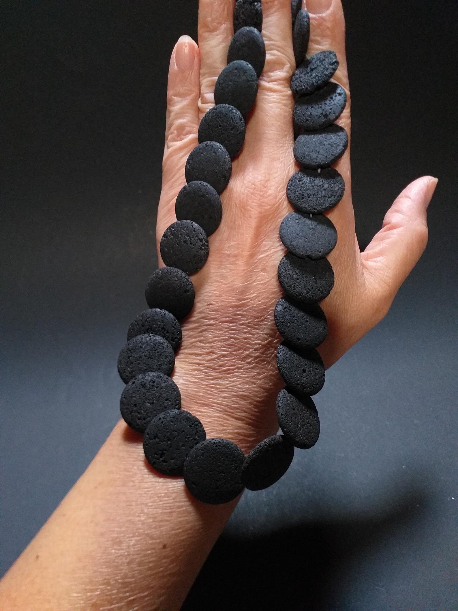 20mm Natural Black Lava Round Disc Overlapped Beads Full Strand ...