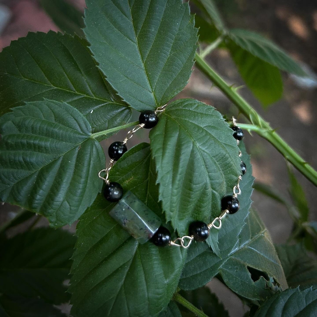 Obsesión - Emerald & Obsidian Bracelet With 14k Gold Filled Chain - Etsy