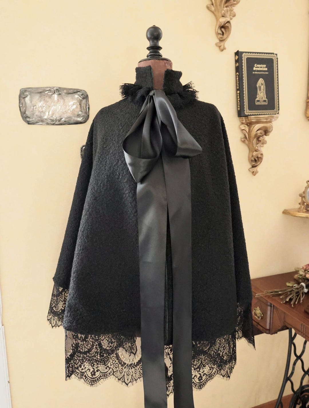 Victorian Cape 19th Century Wool for Victorian Lady 1880 1890-1900 Made ...