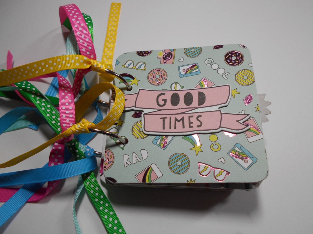 Friends Mini Album Friends Scrapbook Chipboard Album - Etsy España