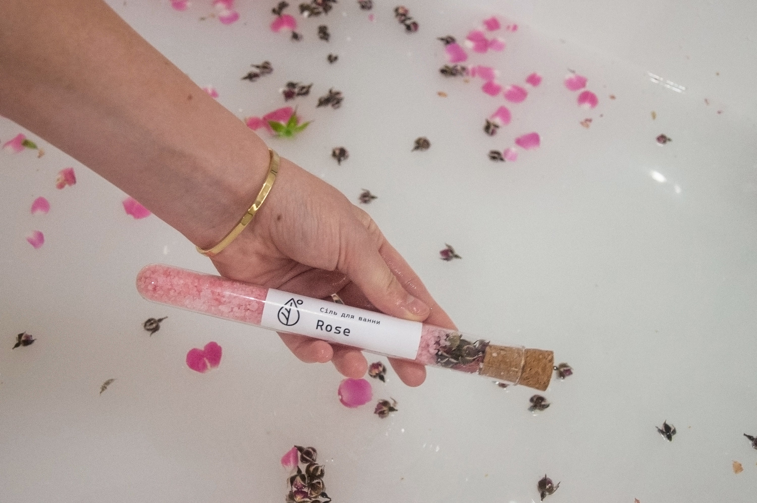 Rose Hug Bath Salt in Sample Test Tube Sea Salt/himalayan Salt/rose ...