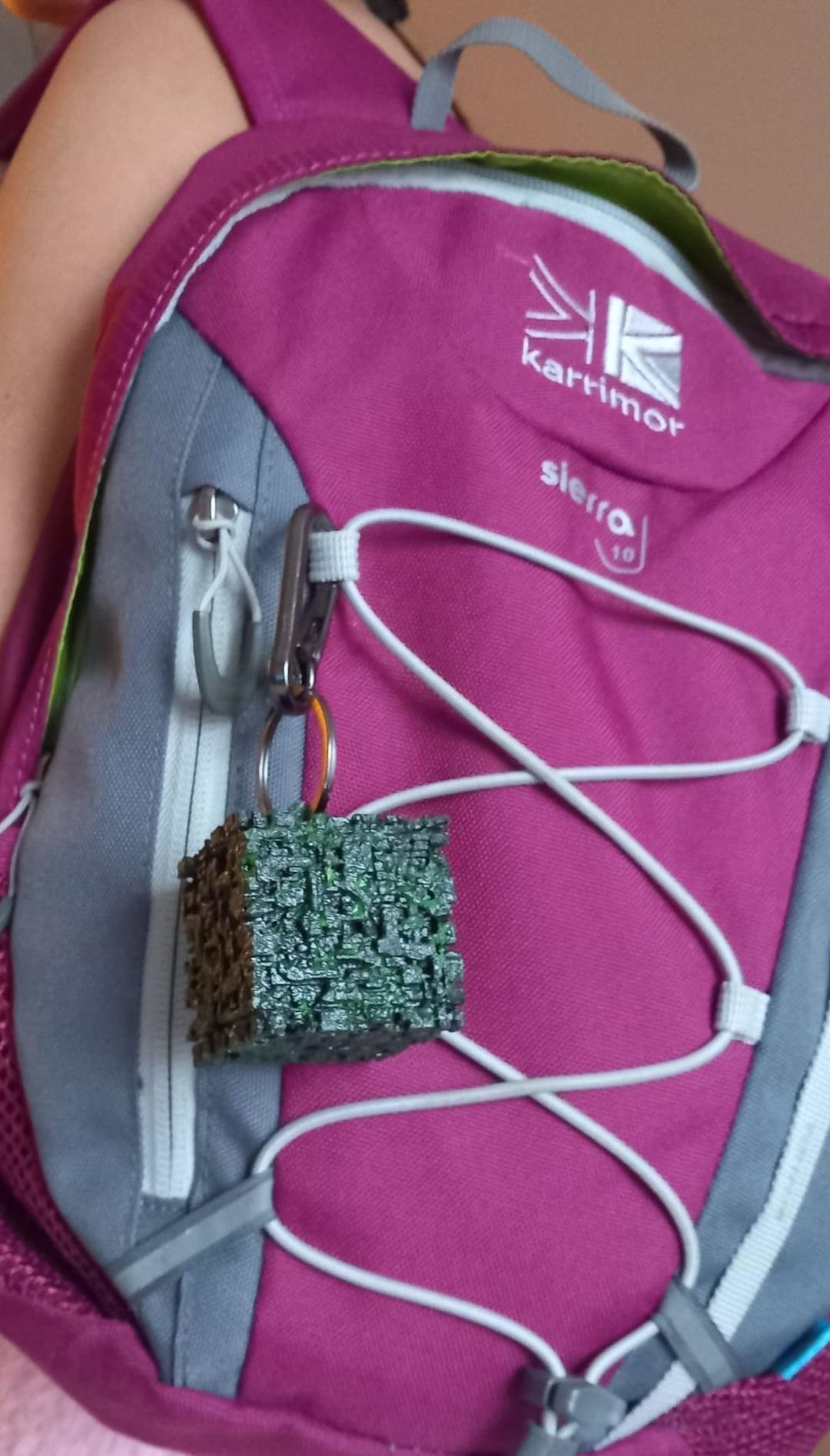 Star Trek Borg Inspired Resistance is Futile Cube Key Ring Glow in the ...