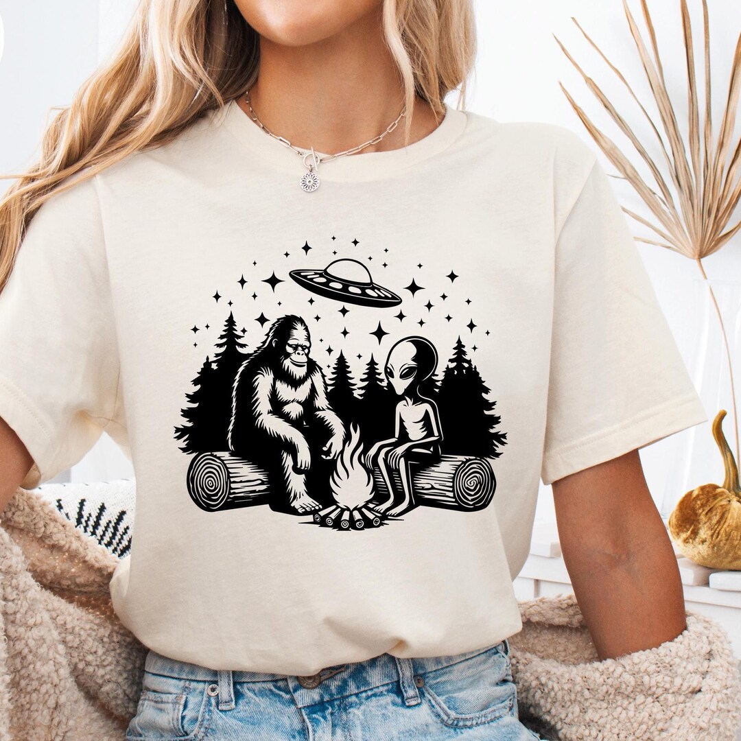 Bigfoot and Alien Shirt Gift for Outdoor Lover, Sasquatch Shirts ...