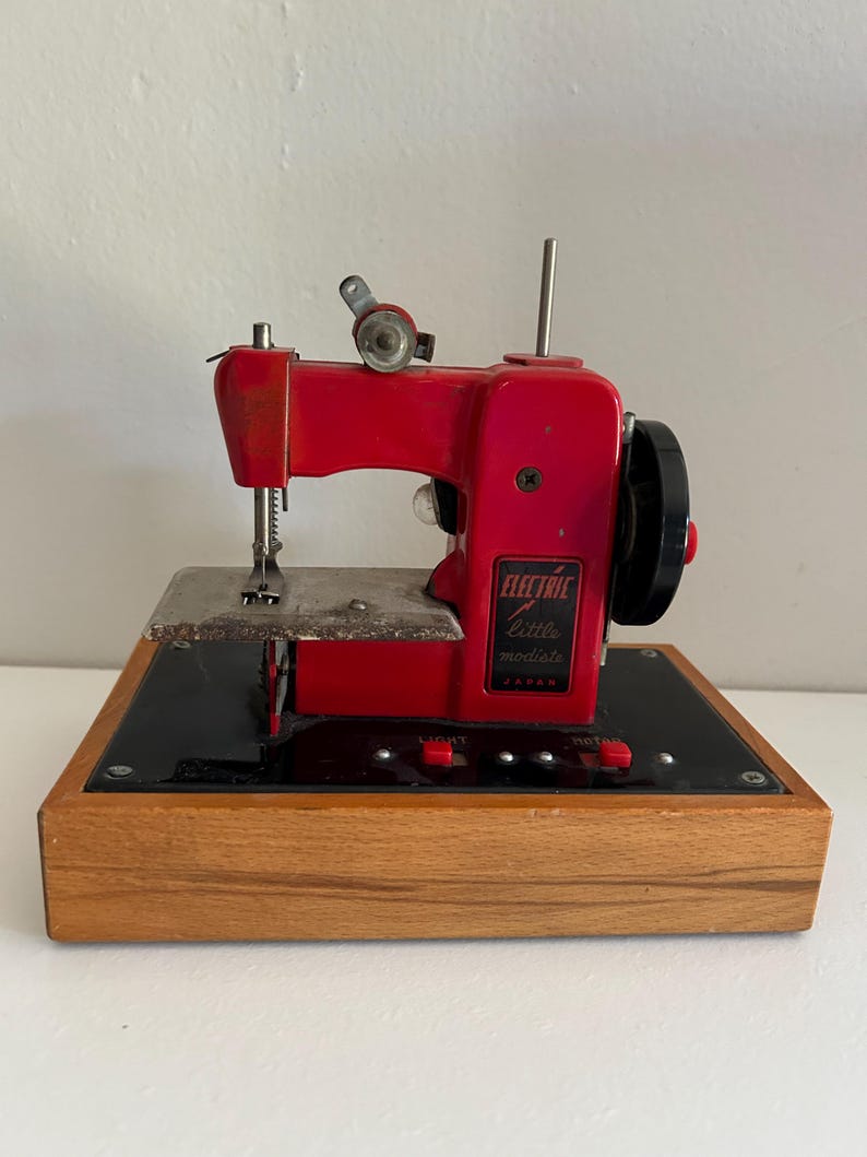Vintage Sawing Machine Toy, Made in Japan - Etsy
