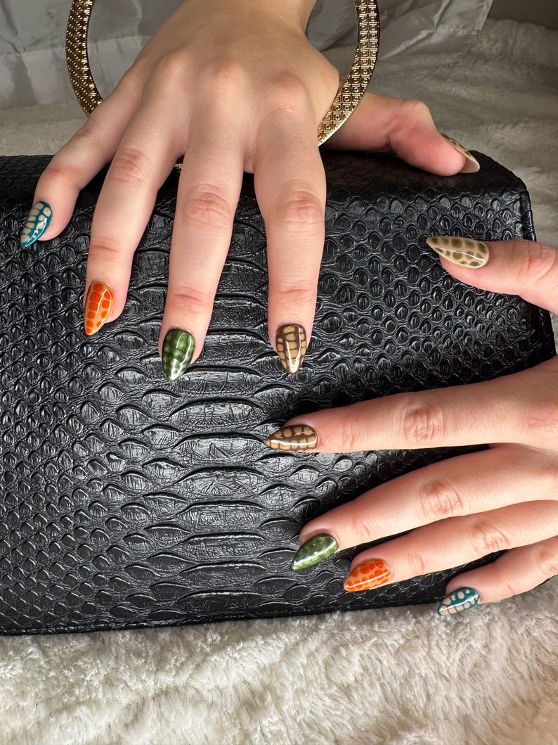 Crocodile Print Gel Press on Nails - Etsy