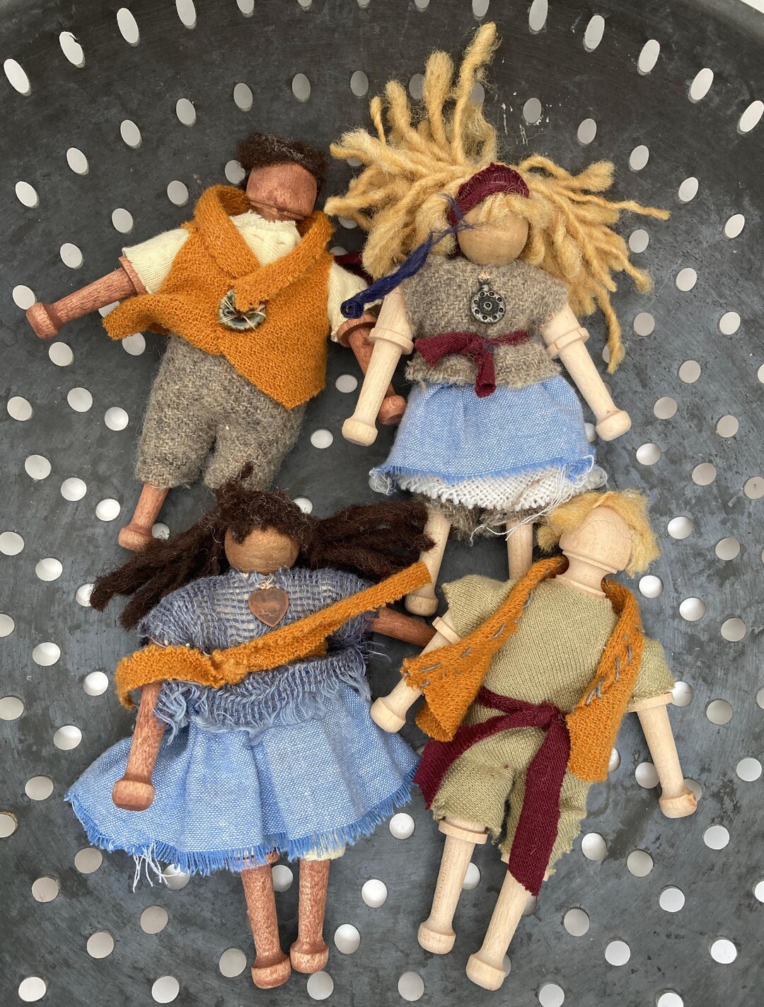 Rustic Peg Dolls, Miniature Wooden Couple, Country Dressed Wood Figures ...