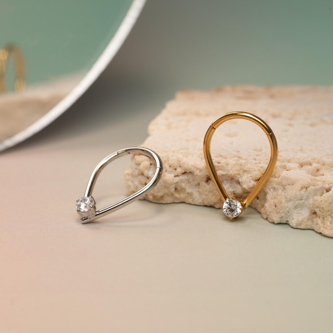 Beautiful and Fashionable Water Drop Nose Ring, Nasal Septum Ring, 16G ...