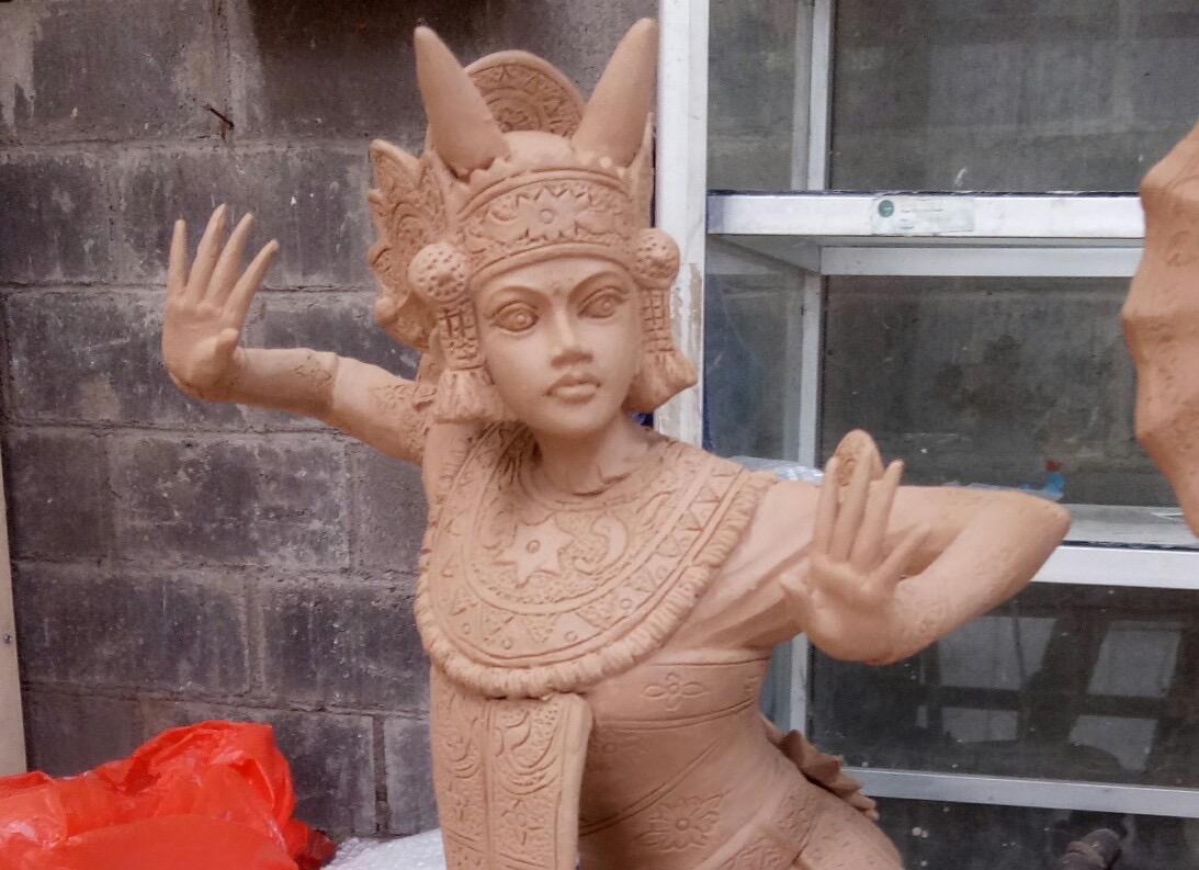 INDONESIAN POTTERY STATUE - Etsy