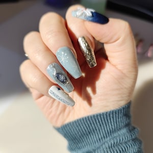 ZAYNE (love and Deep Space) Press on Nails - Etsy