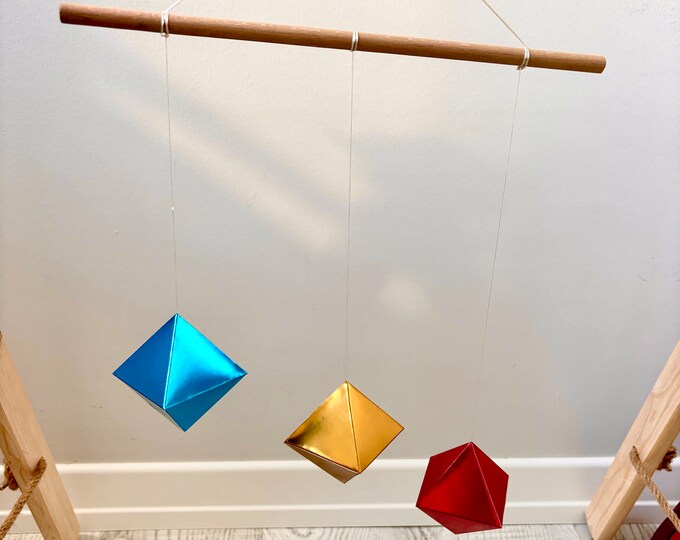 Montessori Octahedron Mobile, Baby Gift, Newborn Montessori ...