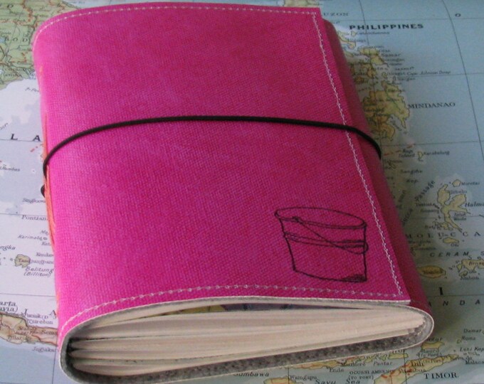 Bucket List Journal With Maps - Etsy
