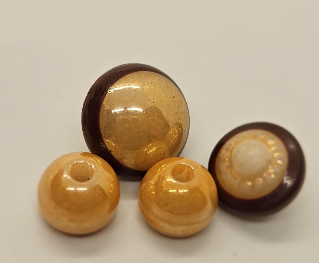 Vintage Buttons 4 Assorted Brown and Peach Iridescent and Bullseye ...