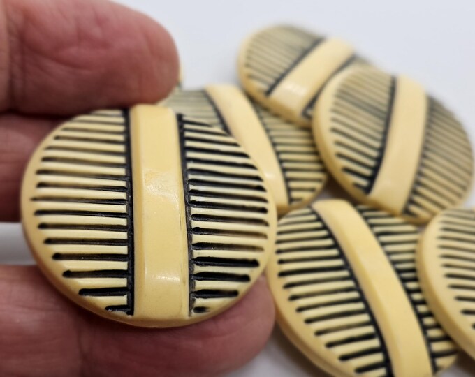 Vintage Buttons - 7 Matching Cream and Black Large 1 3/8" 34mm, Shanks ...