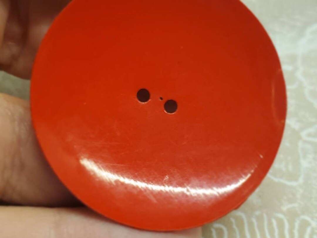Vintage Buttons - 1 Wafer Style Celluloid, Extra Large Red Sew Thru, 1 ...