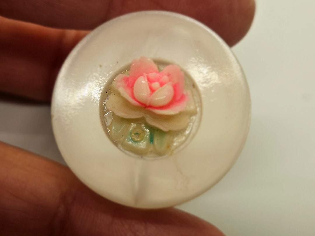 Vintage Button 1 Adorable Pink Rose Flower Center Novelty Design, Large ...
