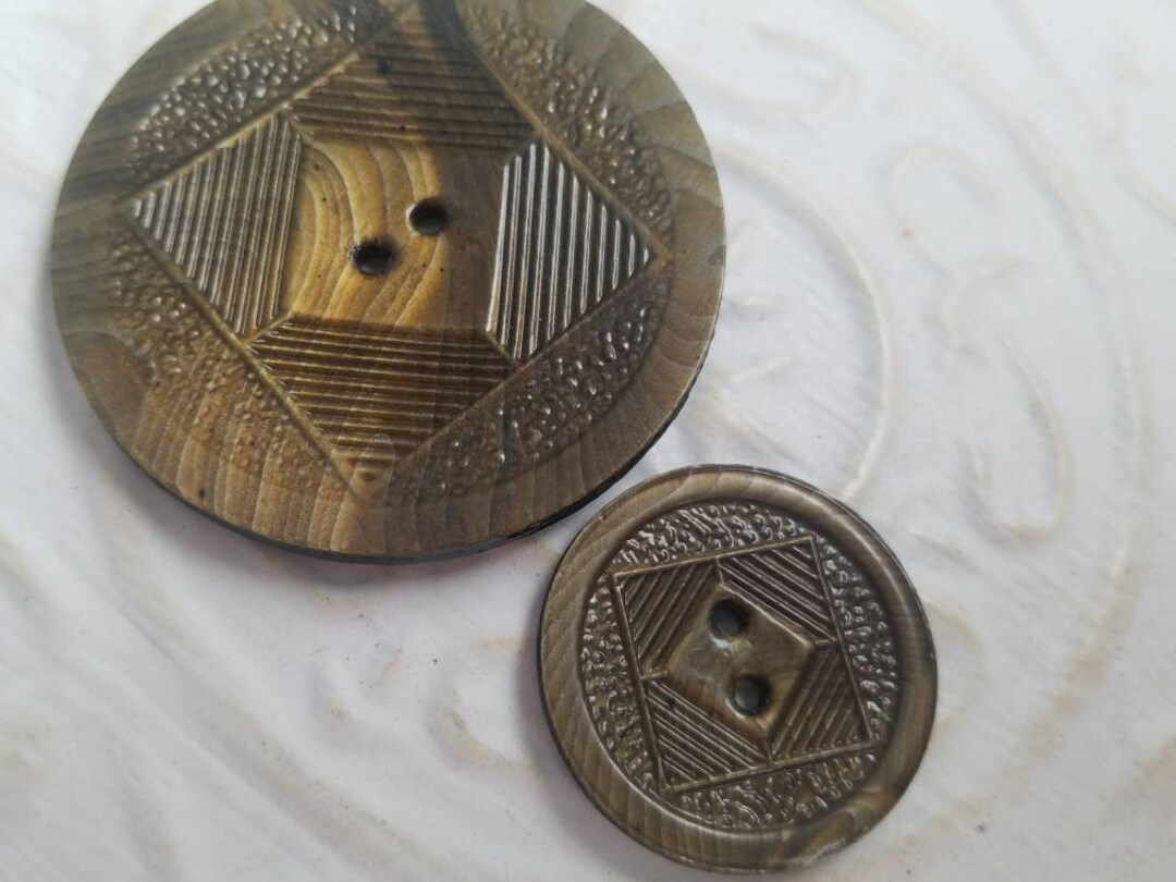 Vintage Buttons - 2 Matching Wafer Styles Carved Celluloid, Large and ...