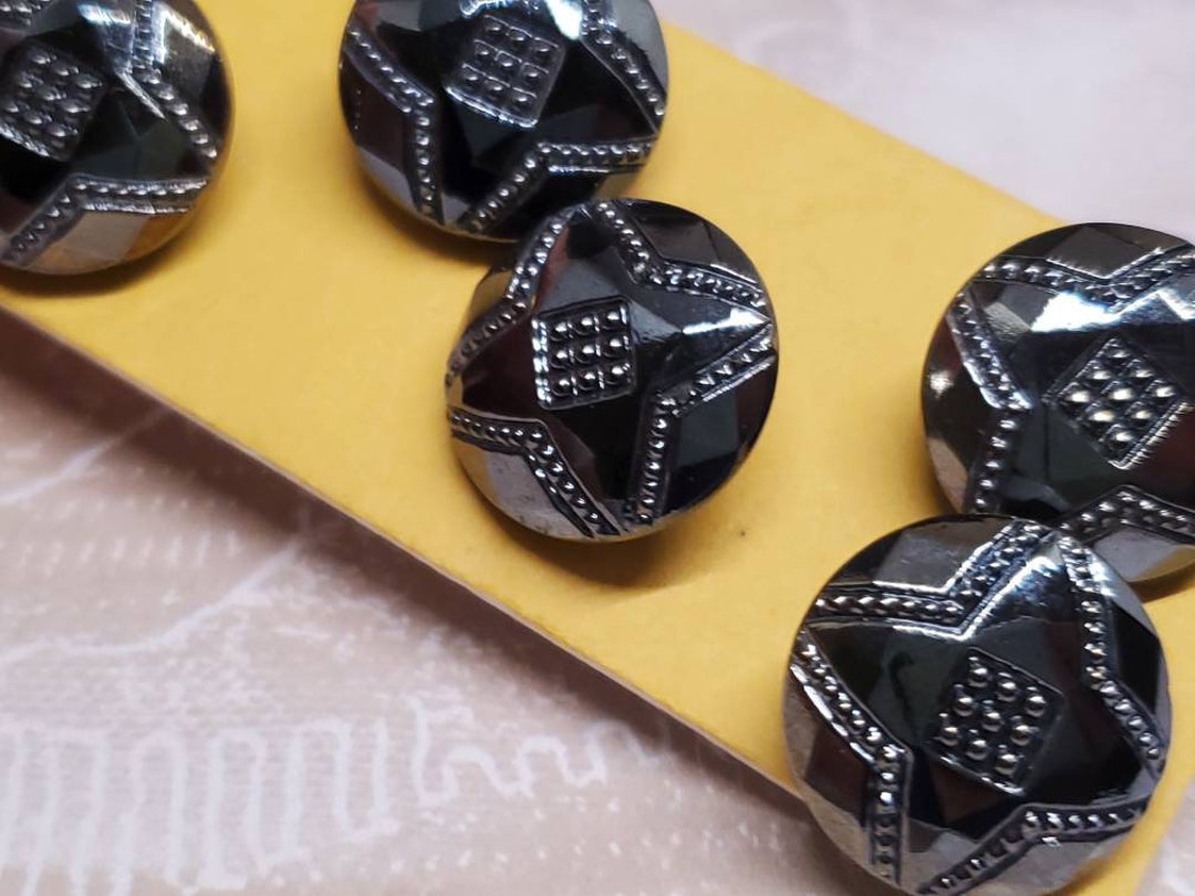 Vintage Buttons - Lot of 6 Gun Metal Lusterdesign Glass Medium Size 3/4 ...