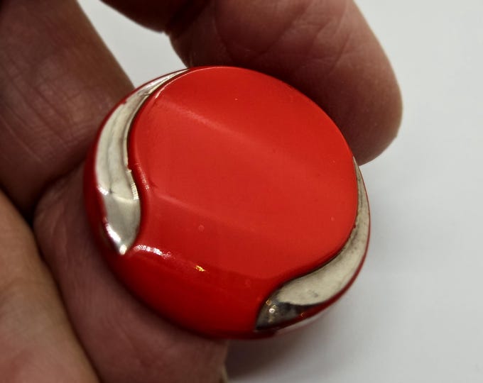Vintage Buttons - 1 Art Deco Pressed Red Glass, Silver Accent 1" 25.5mm ...