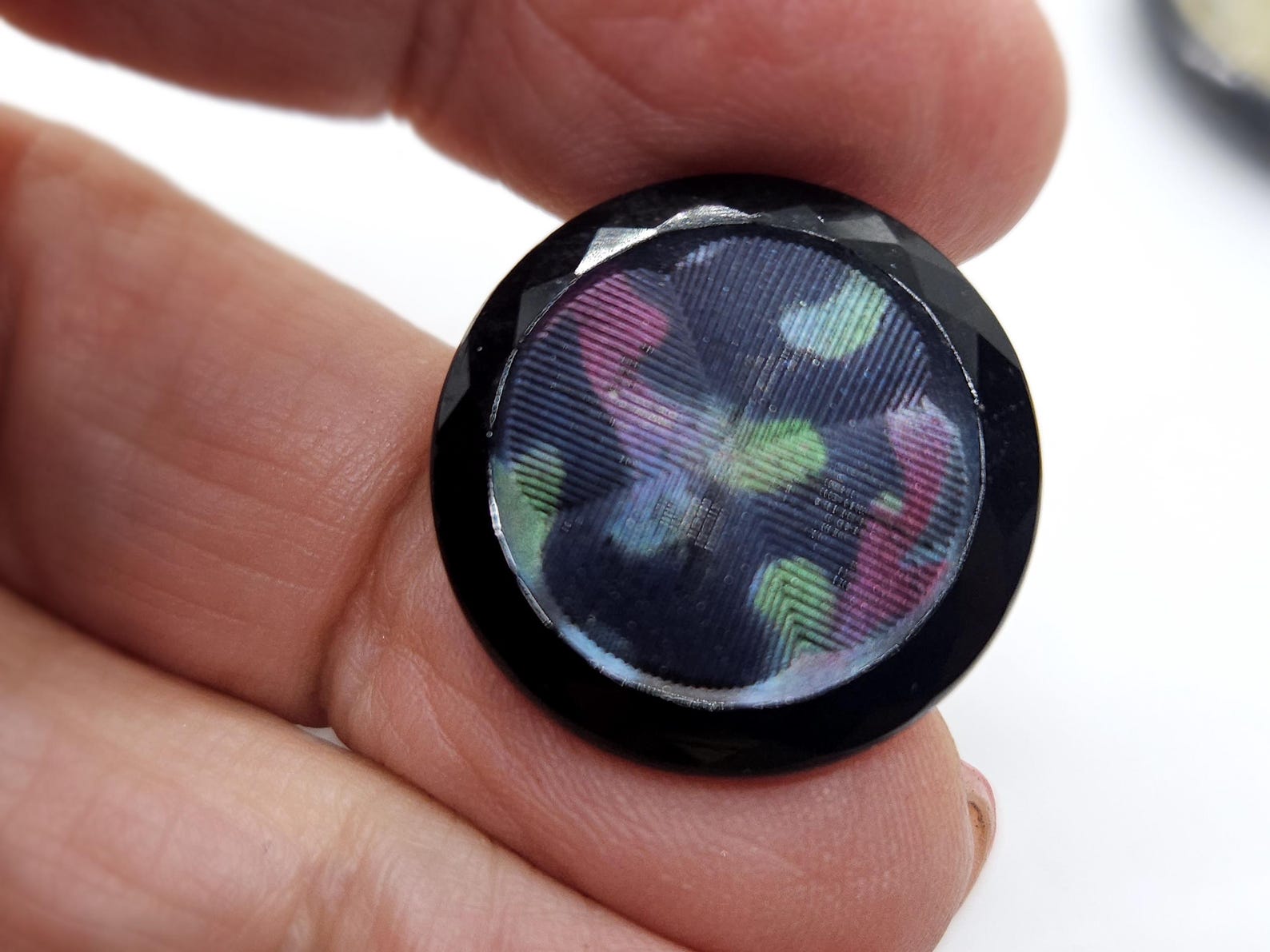 Vintage Button 1 Fabric Look, Floral Iridescent Glass, Medium 7/8" 22mm ...