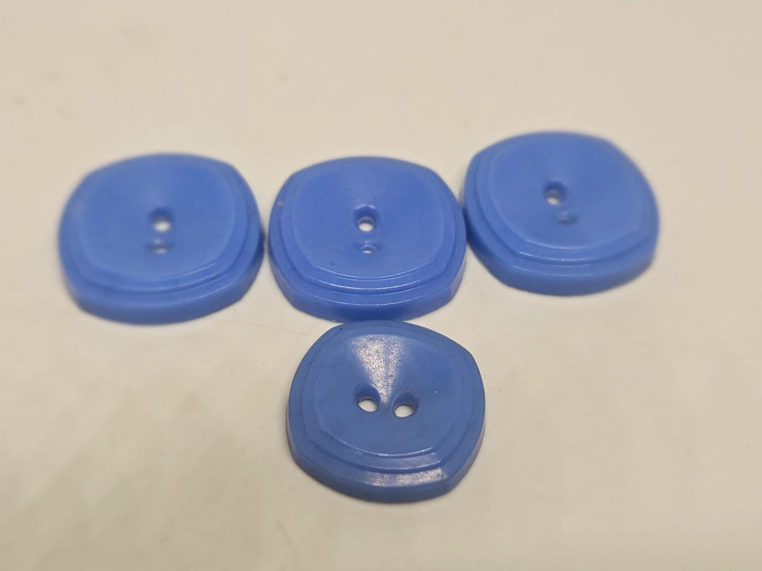 Vintage Buttons, 4 Medium 2 Sizes Blue Colt Button Square Pattern,11/16 ...