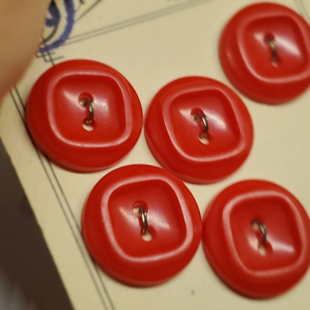 Vintage Buttons - Lot of 5 Mid Size 3/4", 18mm Red Plastic Novelty, Sew ...