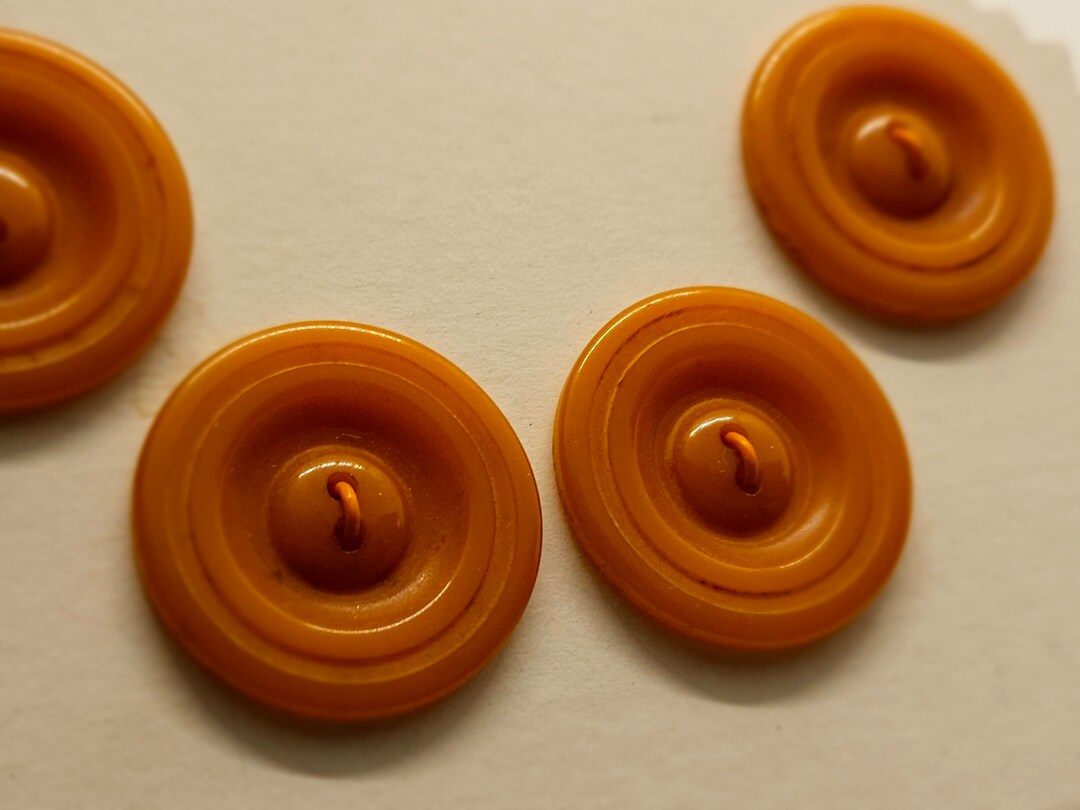 Vintage Buttons- Lot of 4 Matching Assorted 1" 25.5mm Butterscotch Sew ...