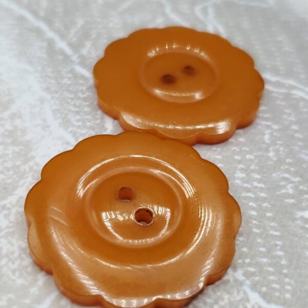 Bakelite Buttons - Etsy