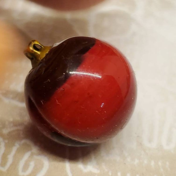 Antique Red Glass Buttons - Etsy