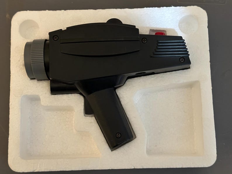 Vintage 1976 Star Trek Super Phaser II Target Game by Mego – Complete ...