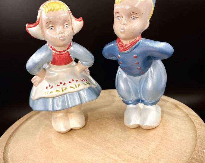 Vintage Dutch Figurines - Kissing Figurines - Vintage Wedding Gift - Etsy