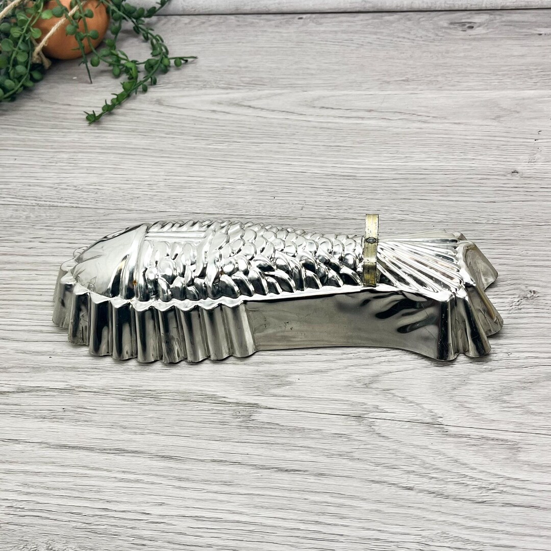 Vintage Metal Fish Decor - Tin Fish Mold - Coastal Decor - Etsy