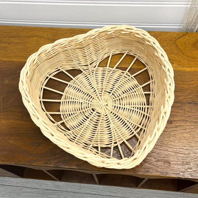 Wicker Heart Basket - Etsy