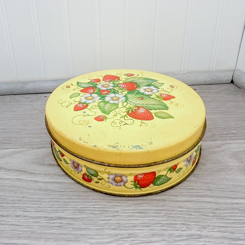 Strawberry Kitchen - Etsy