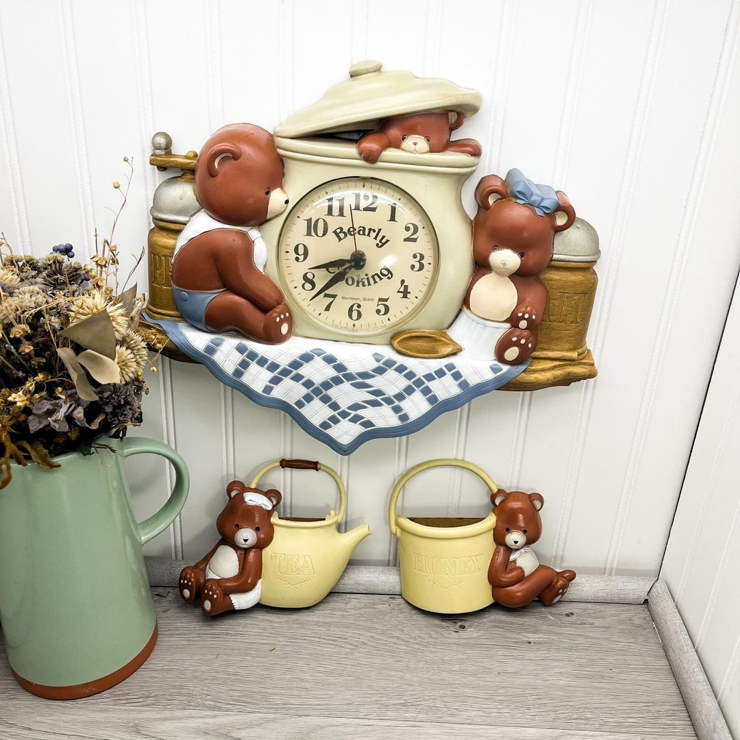 Vintage Bearly Cooking Teddy Bear Clock and Wall Baskets 1980s Nursery ...