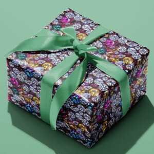Jewel and Diamond Wrapping Paper Roll With Sparkling and Girly Pattern ...