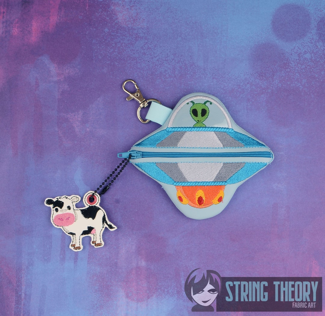 UFO Abduction Partially Lined ITH 4x4 Zip Bag With Cow Dangle 4x4 Hoop ...
