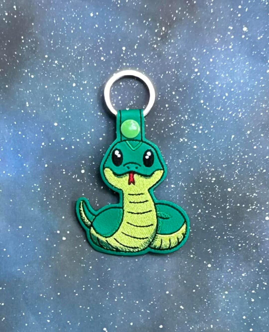 Chibi Snake ITH in the Hoop Snap Tab Key Fob 4x4 Hoop Machine ...