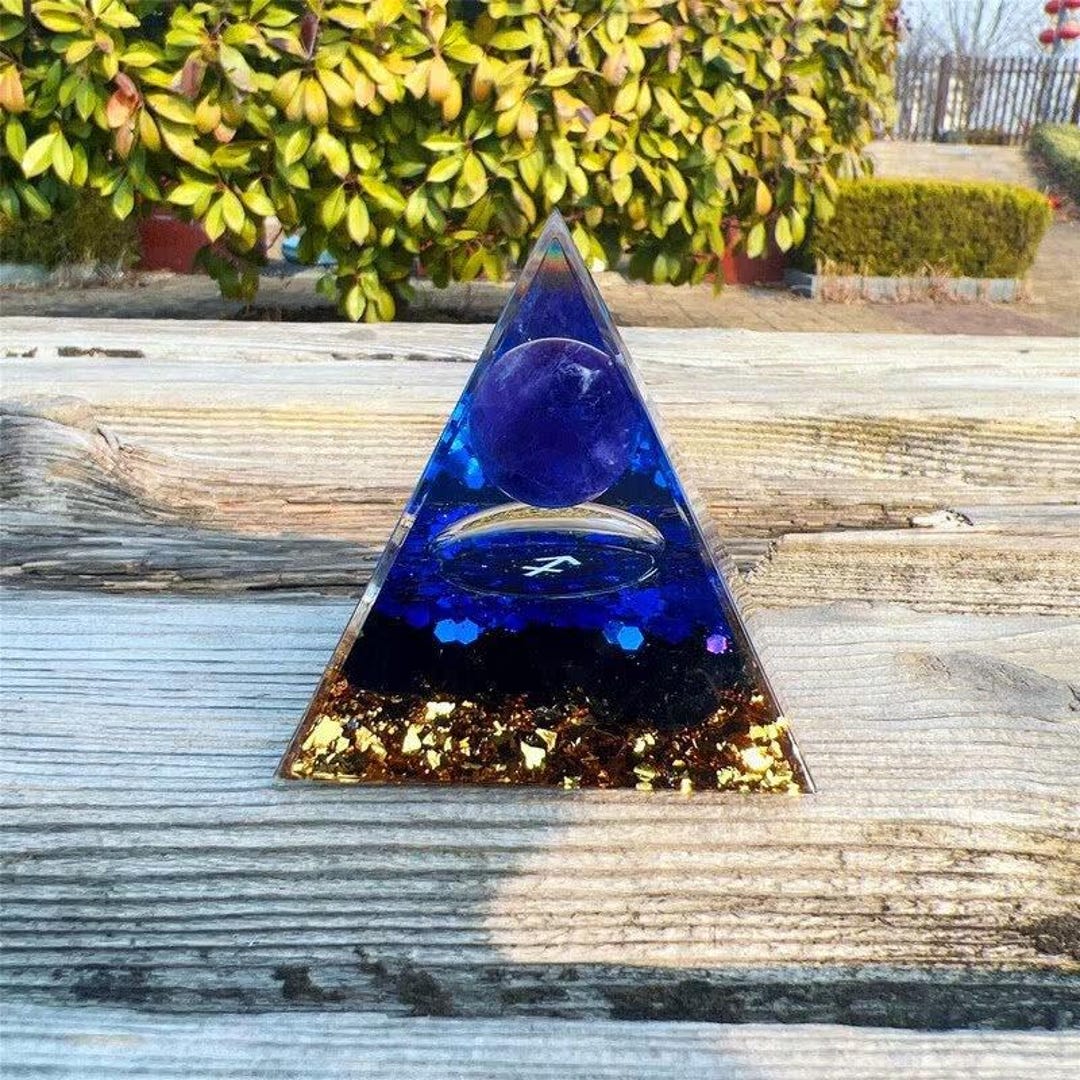 Zodiac Orgonite Pyramid Sagittarius Dream Amethyst Ball Constellation Energy Generators Orgone ...