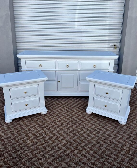 Sold Sold Sold Refurbished Broyhill Fontana Dresser Matching Nightstands Set Etsy