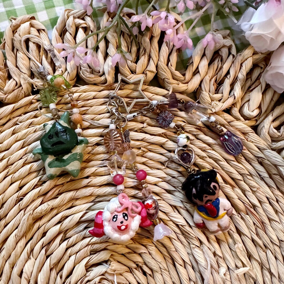 CUSTOM Any Video Game Character Keychain! || Perfect as a Switch or ...