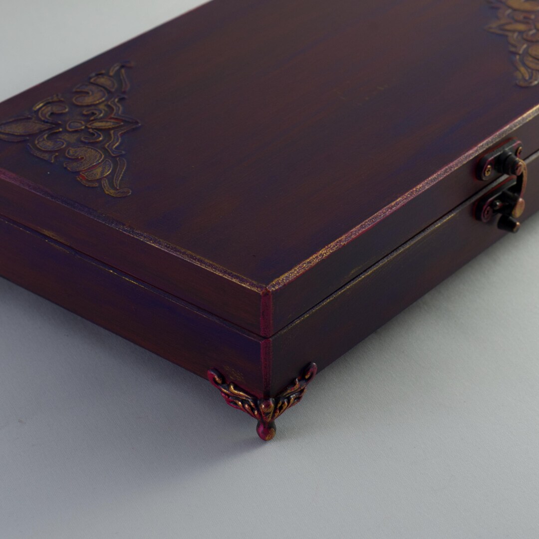 Decorative Wooden Souvenir Box With Hinged Lid, Painting on Shallow ...