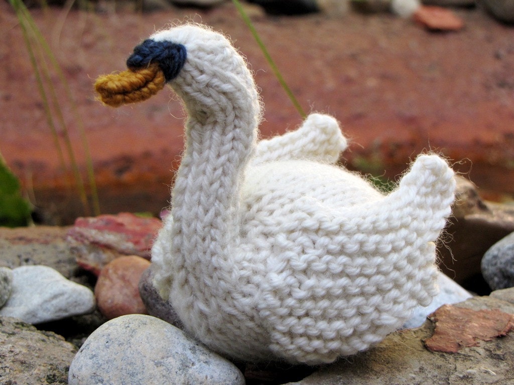Swan Knitting Pattern PDF Digital Download | Etsy