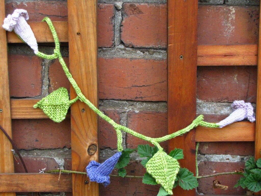 Flower Garland Pattern PDF Instant Digital Download | Etsy