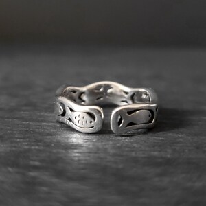 Silver Fish Thin Band Ring, Swimming Fish Band Ring, Fish Ring, Sea ...