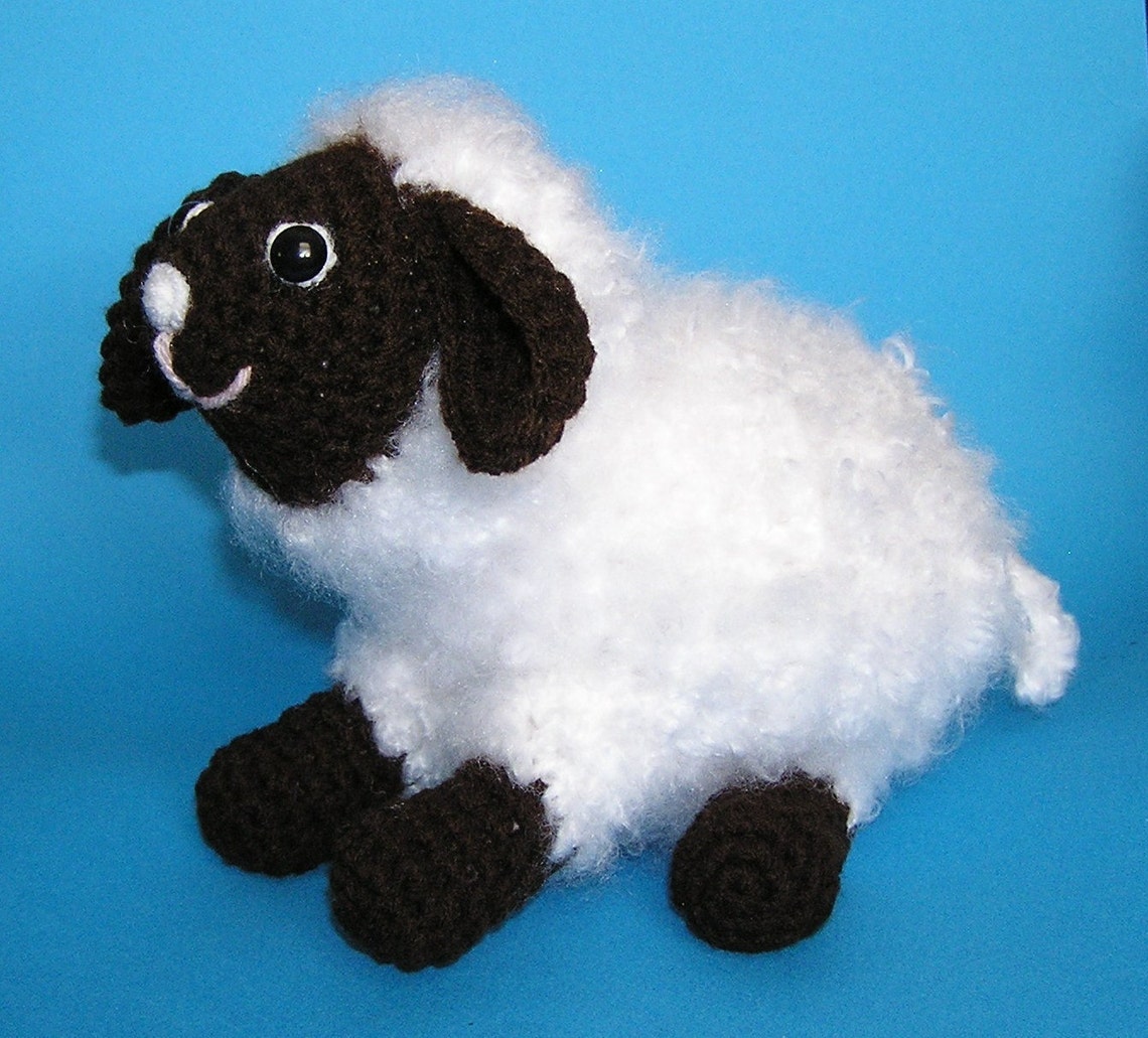 LITTLE FLUFFY SHEEP Pdf Crochet Pattern english Only - Etsy