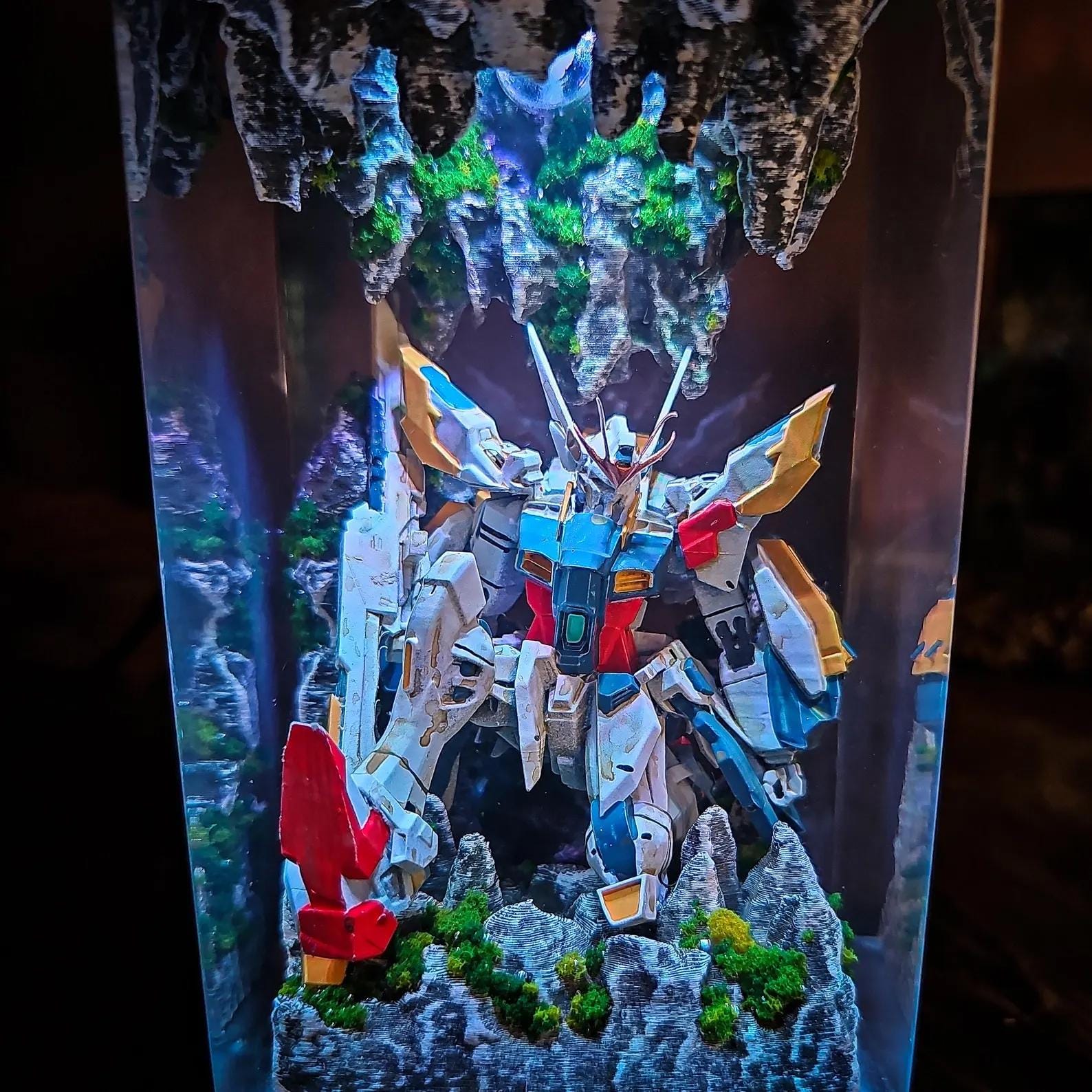 ZGMF-X20A Strike Freedom Gu/nda.m Epoxy Resin in Deep Cave Resin Lamp ...