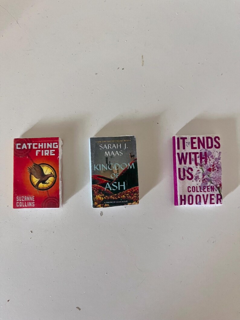 Custom Mini Book Shadow Box - Etsy